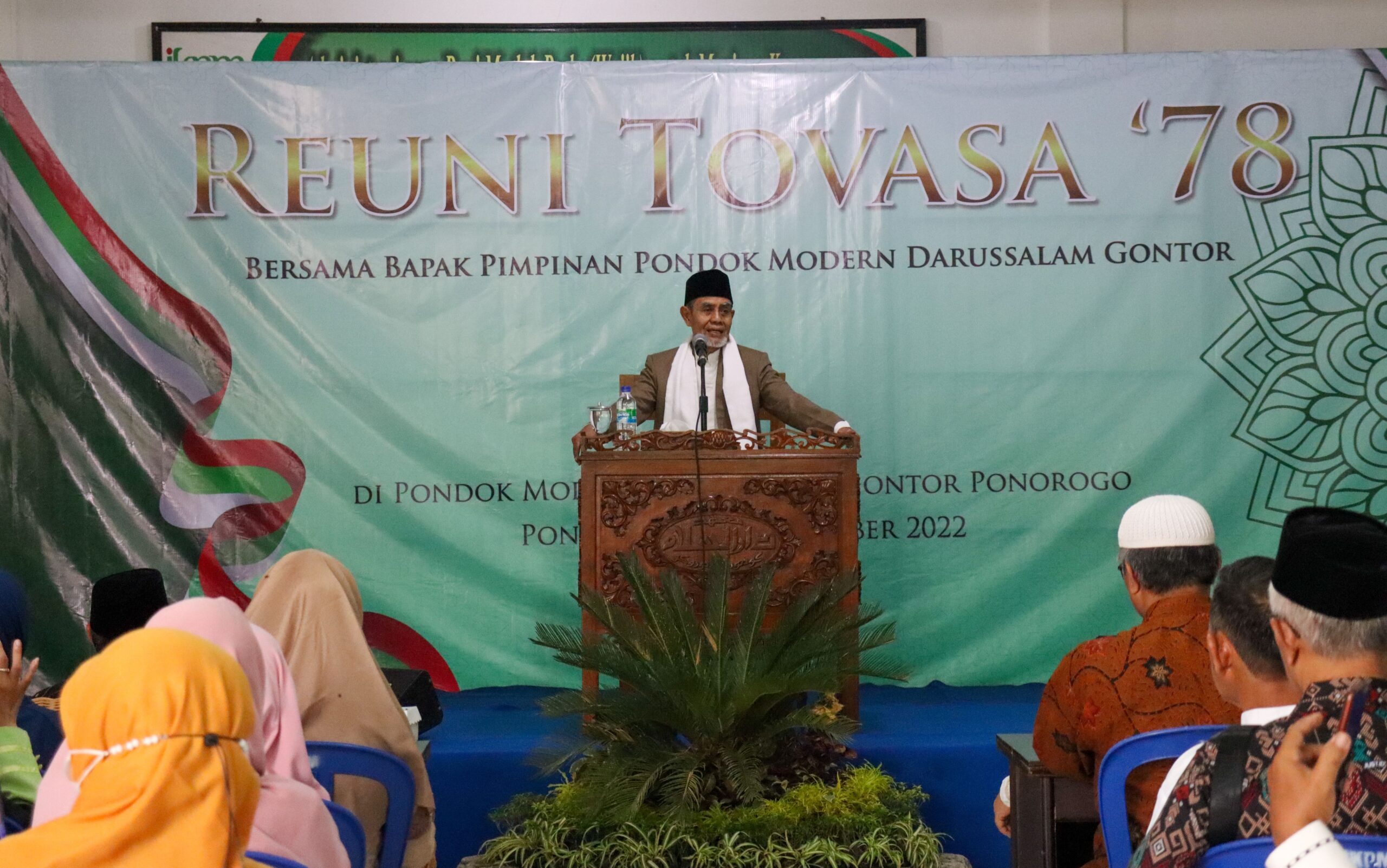 Reuni Alumni TOVASA (Siswa Akir KMI tahun 1978), di Kantor PP IKPM ...