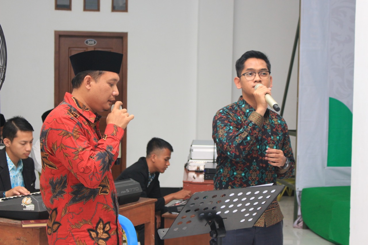 Galeri Foto Bincang Tokoh bersama KH Drs. Akrim Mariyat Dipl. A.Ed ...